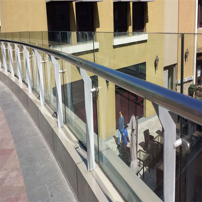 고강성 현대식 강철 스트링거 계단